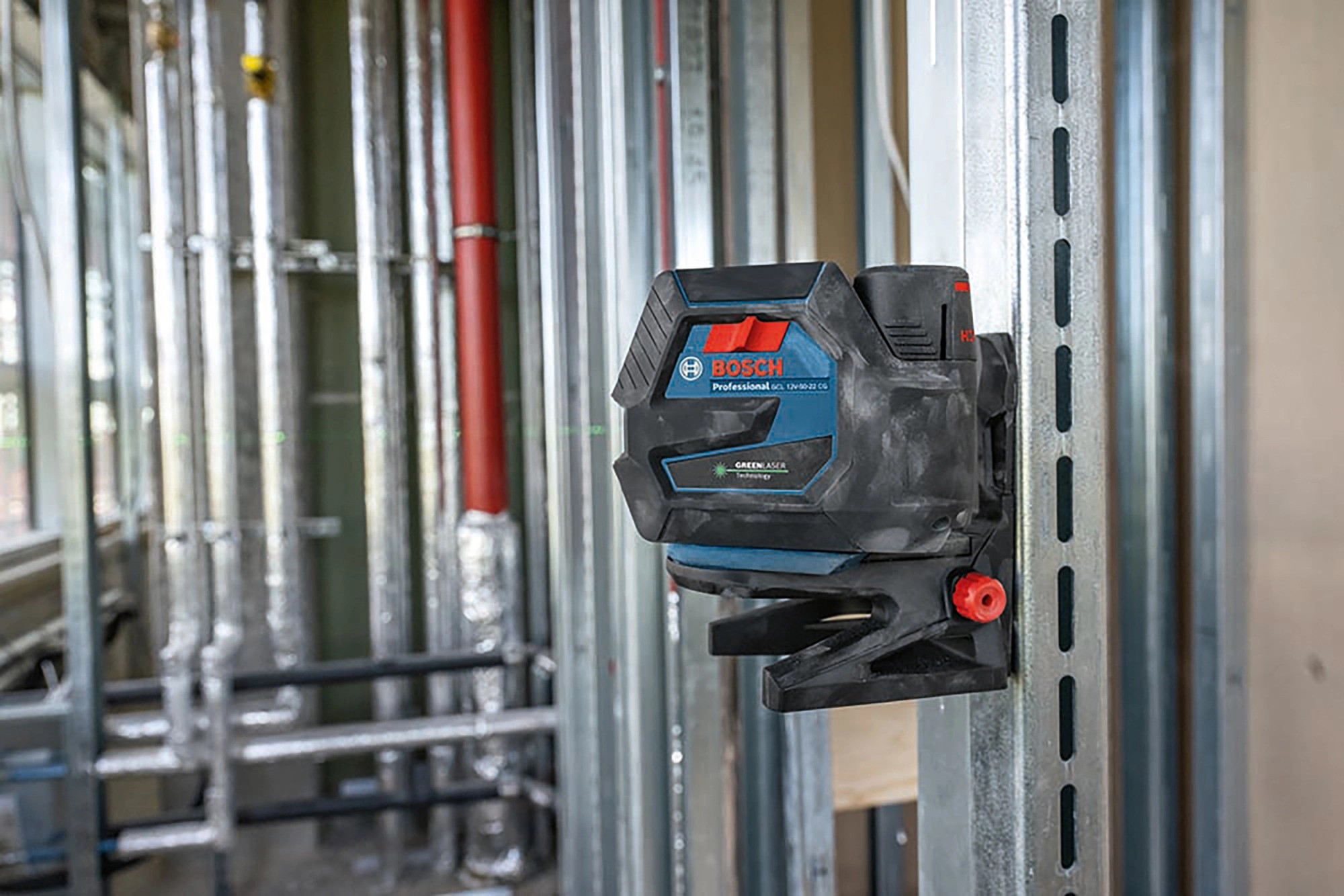 Bosch Professional Kombinovaný laser GCL 12V-50-22 CG vč. 4x baterie + stativ nakoupit u OBI