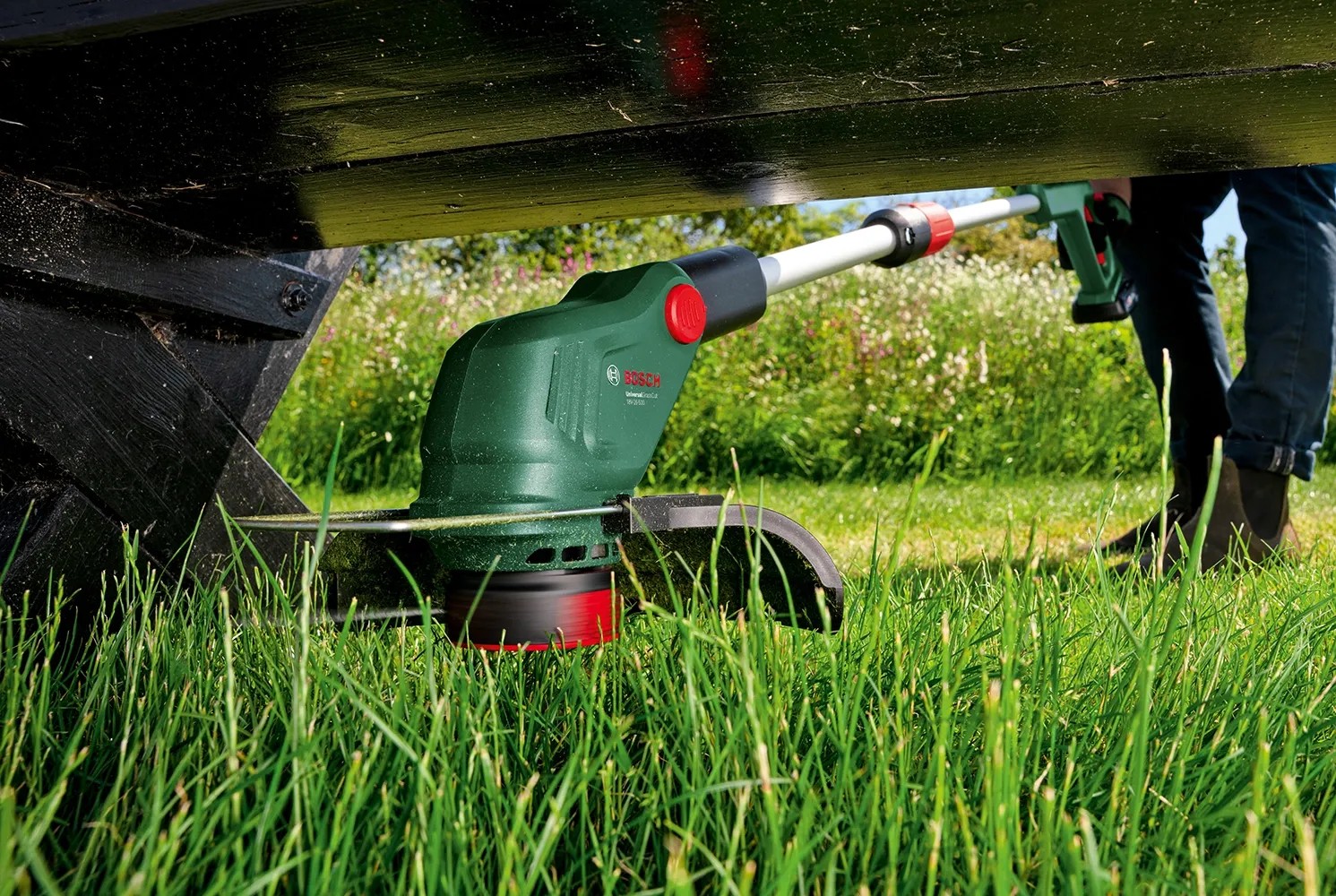 Bosch Aku strunová sekačka UniversalGrassCut 18 V-26-500 Solo koupit v OBI