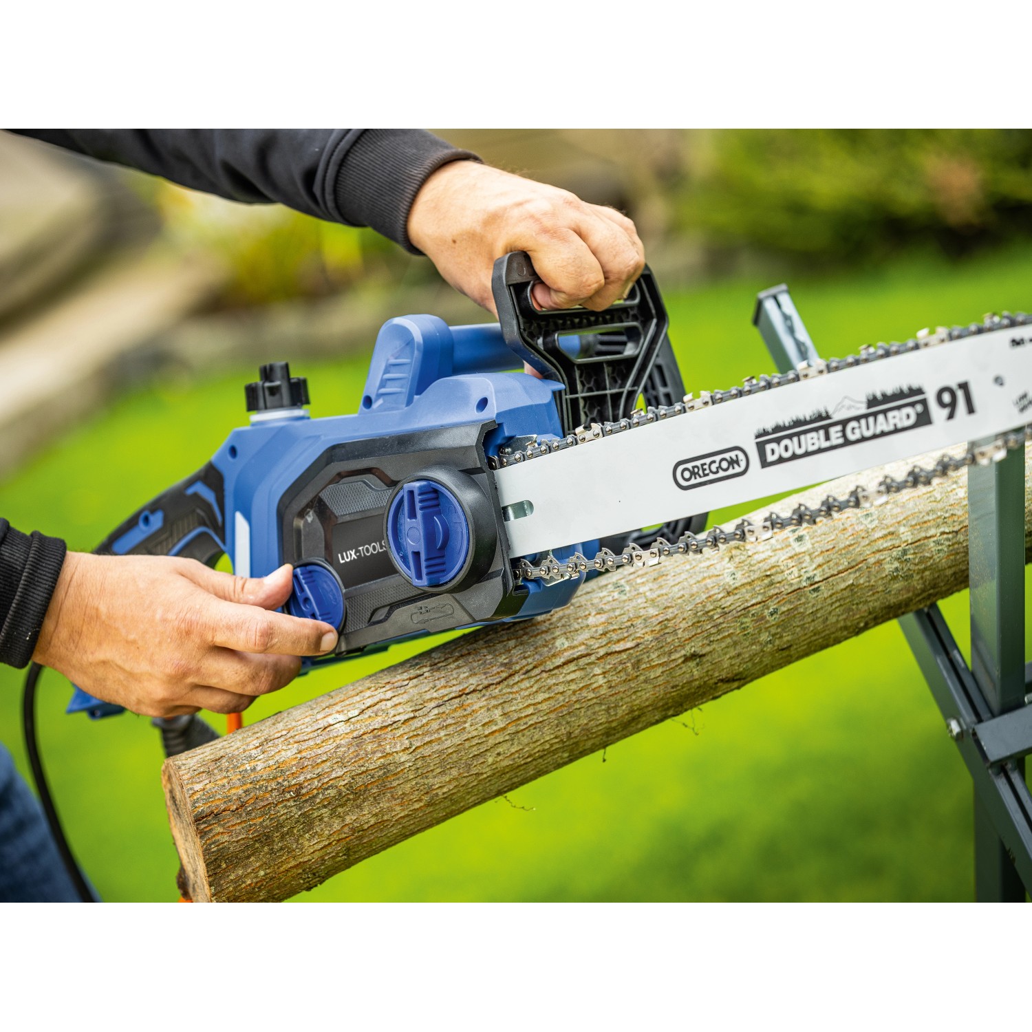 LUX-TOOLS Elektrická řetězová pila E-KS-2000/405 nakoupit u OBI