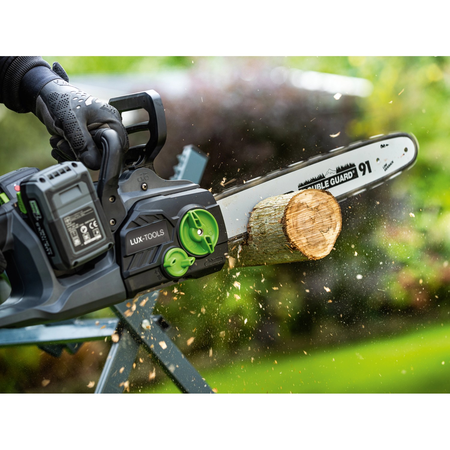 LUX-TOOLS 1 PowerSystem Aku řetězová pila A-KS-2x20/405 Solo nakoupit u OBI