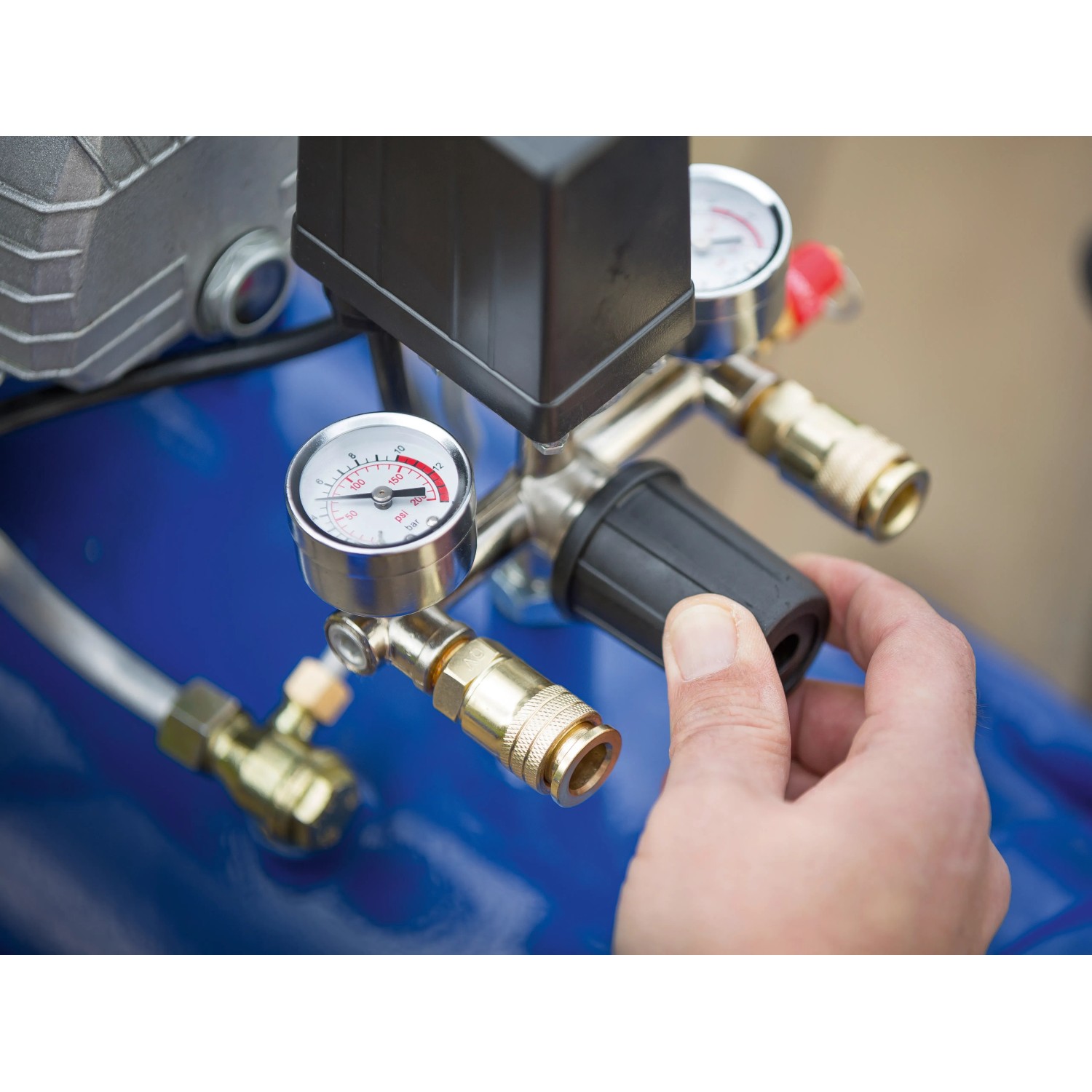 LUX Kompresor KPS - 50 / 392 nakoupit u OBI