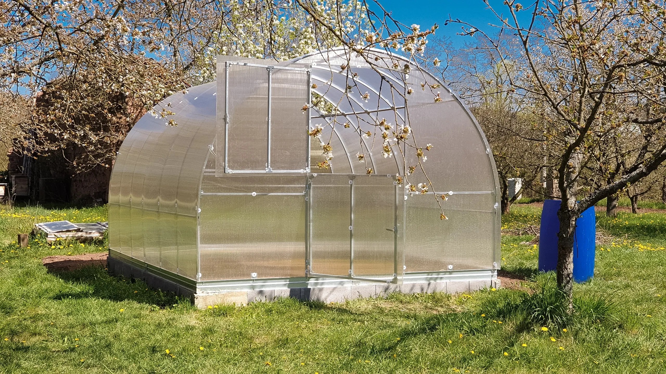 Gutta Zahradní skleník z polykarbonátu Gardentec Classic T Profi 6 mm ...