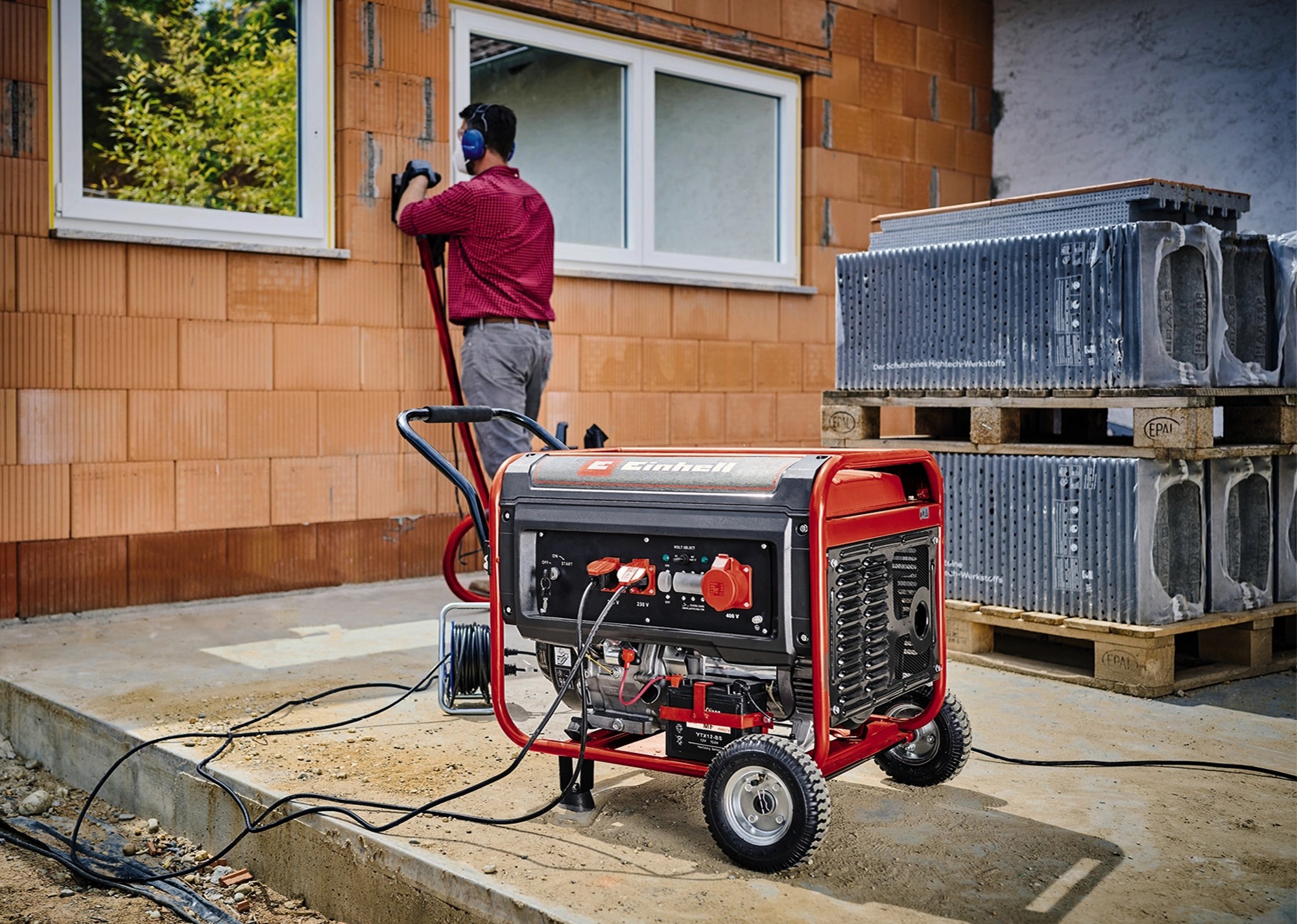 Einhell Benzínový generátor proudu TC-PG 65/E5 nakoupit u OBI